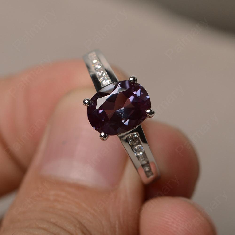 Alexandrite Oval Cut Engagement Rings – Palmary